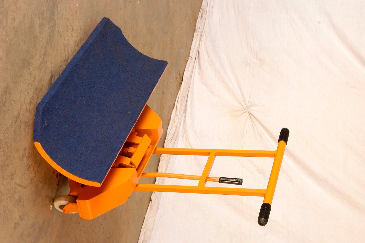 Product - CLOTH ROLL DOFFING TROLLEY : Textile Daddy